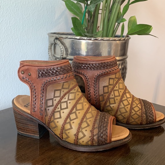 Corral | Shoes | Corral Heelsboots | Poshmark